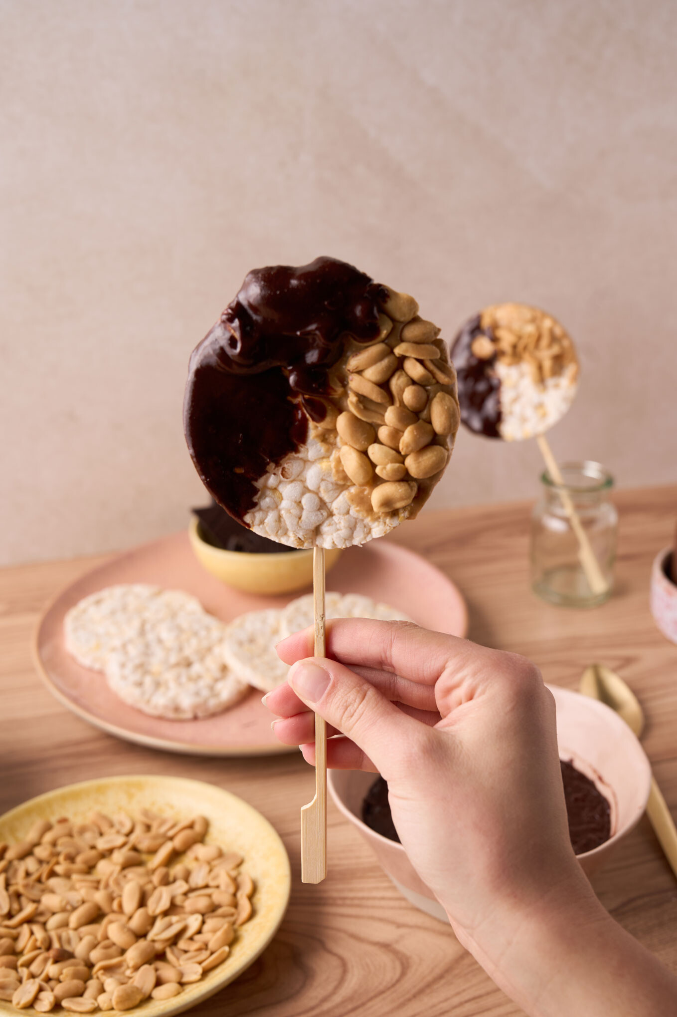 Süß-salzige Versuchung: Snickers-Reiswaffel - AT Q19 DE